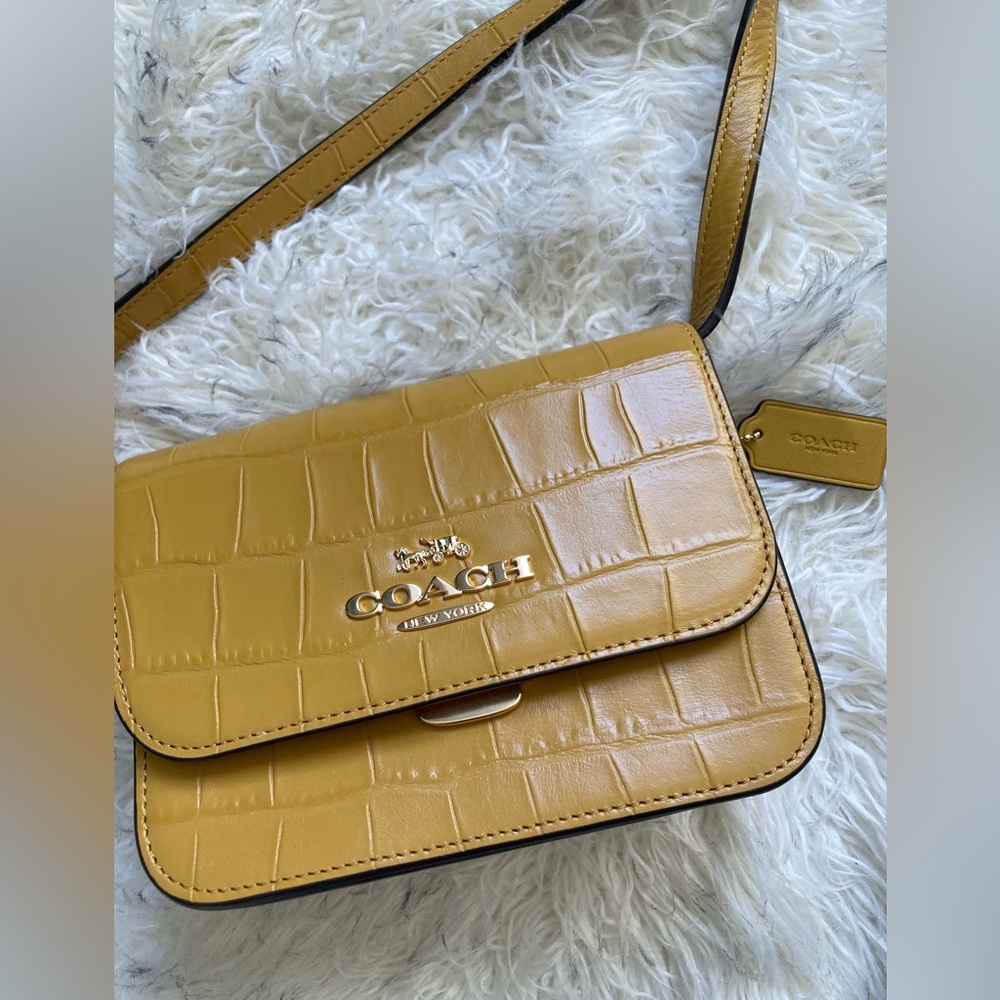 Coach Brynn Mini Crossbody Bag | Like New - Gem